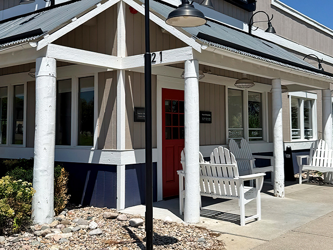 The coastal mirage of the prairie! Red Lobster's Kearney outpost stands like a seafood lighthouse beckoning hungry travelers from Interstate 80.