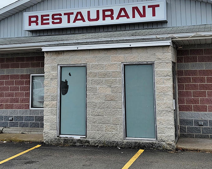 The unassuming exterior of Mary's Restaurant proves once again that culinary treasures often hide behind the most modest facades.