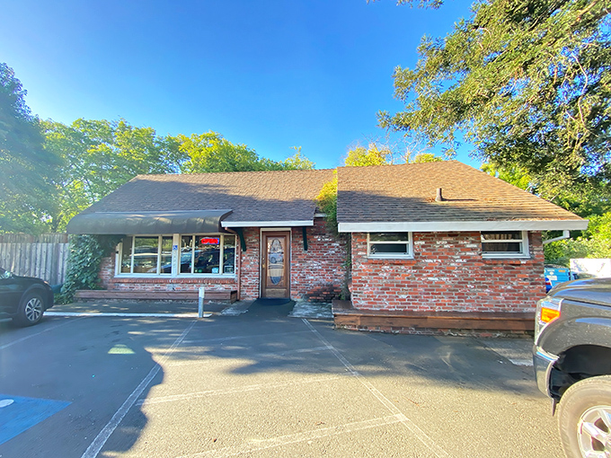 The unassuming brick exterior of Hank's Creekside Restaurant proves once again that culinary treasures often hide in plain sight. No fancy facade needed when the food speaks volumes.