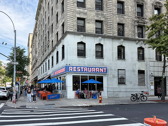 Where "Seinfeld" meets sustenance! Tom's corner location has been feeding hungry New Yorkers and nostalgic TV fans for generations with equal parts charm and comfort.