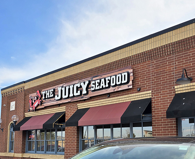 The unassuming brick exterior of The Juicy Seafood belies the oceanic treasures within. Like finding Atlantis in a strip mall.