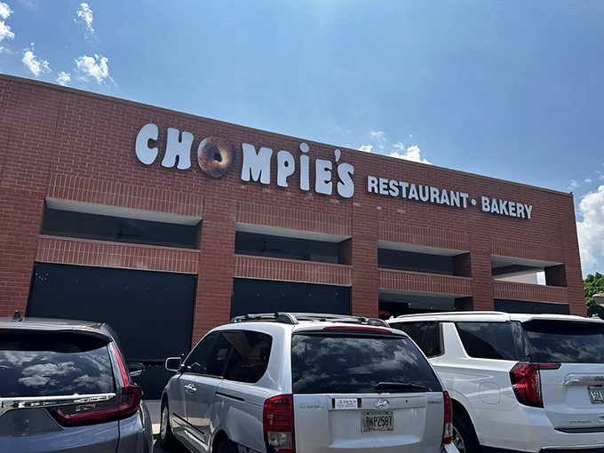 The brick facade of Chompie's stands proudly against the Arizona sky, like a New York deli that packed its bags and headed west for better weather.