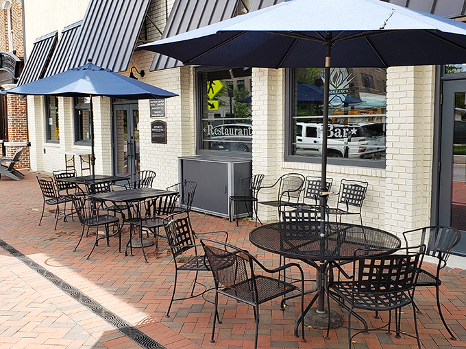 Outdoor dining at its finest! These shaded tables offer the perfect perch for people-watching while you devour some of Georgia's finest barbecue.