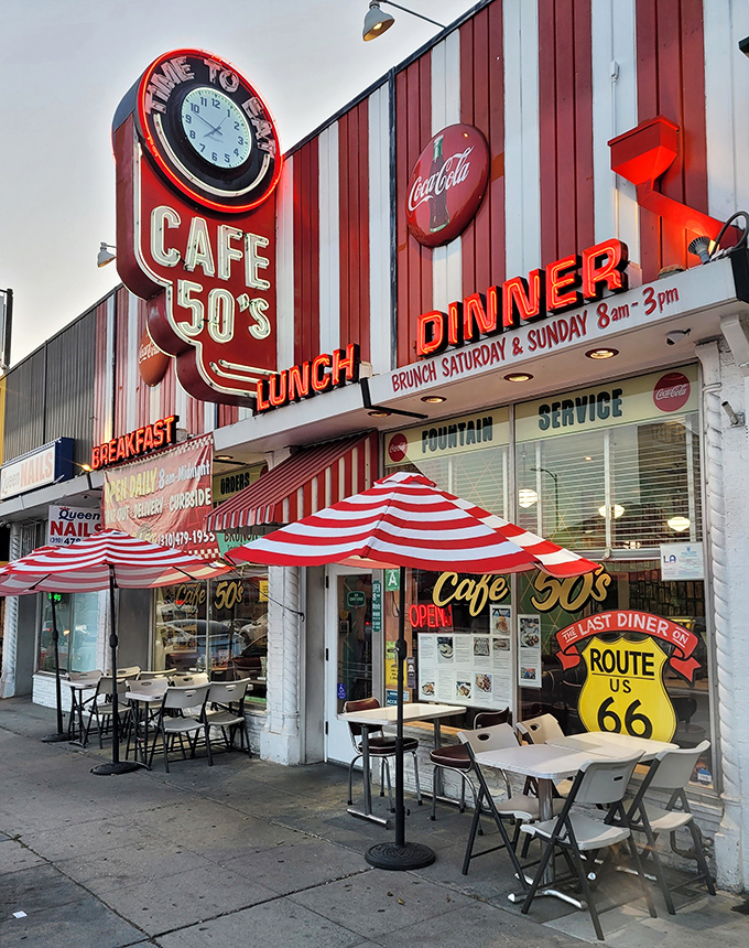 That clock isn't just telling time &ndash; it's counting down to your next great meal at this Santa Monica landmark.