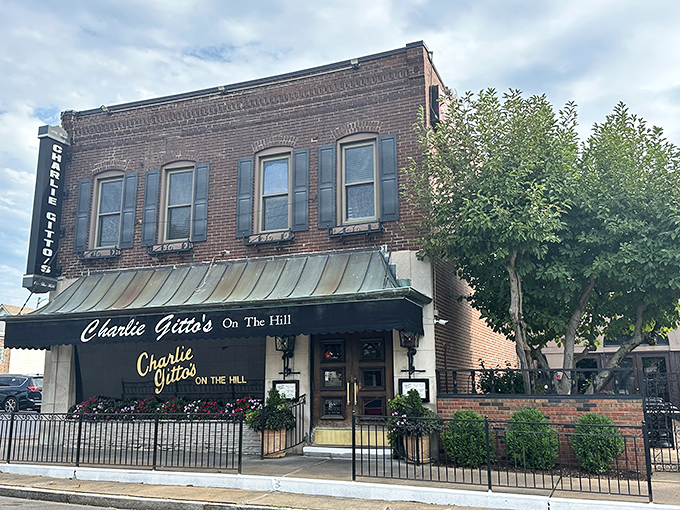 The brick facade of Charlie Gitto's stands like a sentinel of Italian tradition on The Hill, promising culinary magic behind those unassuming doors.