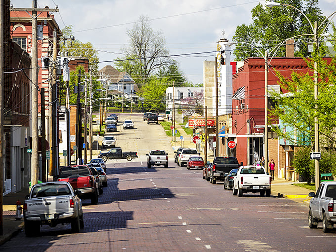 Brick-paved streets and historic buildings give downtown Poplar Bluff that Norman Rockwell vibe—minus the inflated real estate prices of bigger cities.