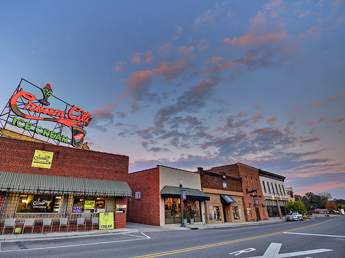 Downtown Cookeville's historic storefronts whisper stories of yesteryear while inviting you to create new memories around every corner.