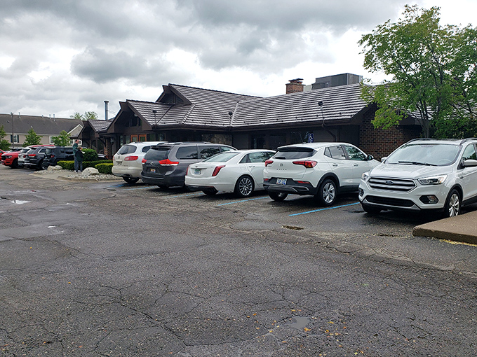 That packed parking lot tells the whole story - when locals know, they really know