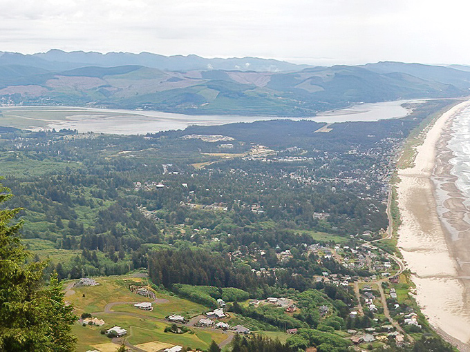 Manzanita's panoramic vista from Neahkahnie Mountain showcases the perfect marriage of forest, bay, and seven miles of pristine beach. Nature's masterpiece on full display.