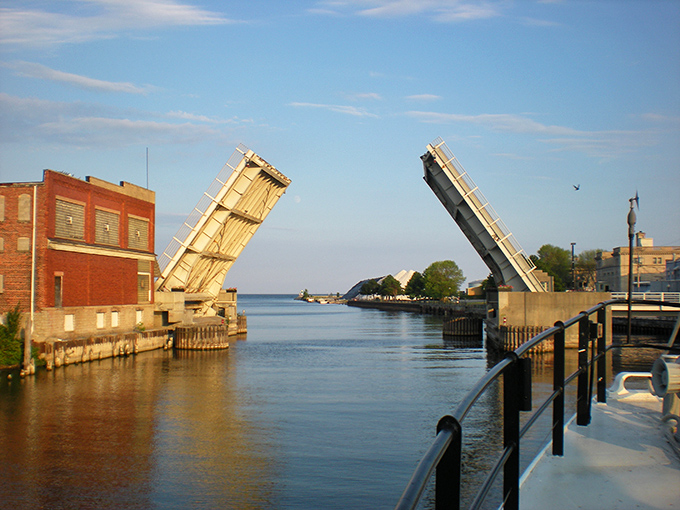 Alpena's drawbridge in action! Nothing says "you're on vacation time now" like waiting for a boat to pass while contemplating your next ice cream stop.