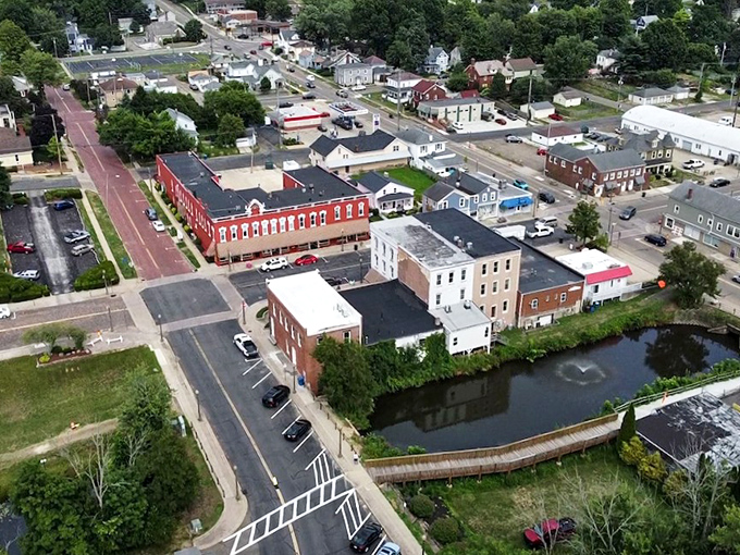 Those aerial views never lie&mdash;this is pure small-town America, perfectly preserved and proudly displayed.