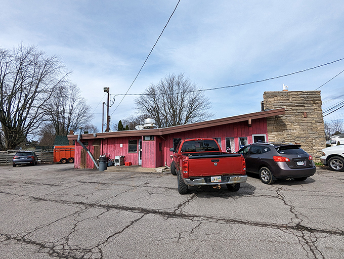 The stone facade and bright pink exterior of Porky's isn't trying to impress Instagram&mdash;it's too busy perfecting patty melts that will haunt your dreams.