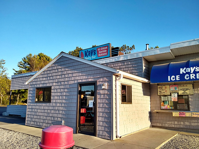 The unassuming exterior of Kay's Dairy Bar stands like a beacon of seafood hope in Westminster, where pickup trucks gather like hungry pilgrims at a culinary shrine.