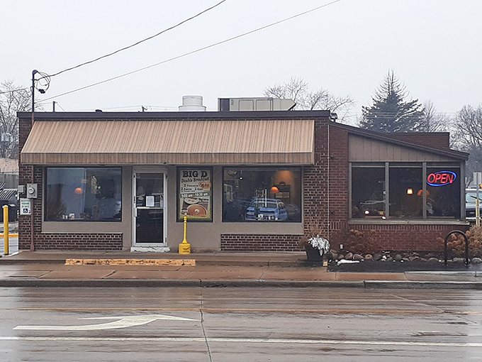 The unassuming exterior of Little Diner Xpress in Appleton might not stop traffic, but locals know this brick building houses breakfast gold.