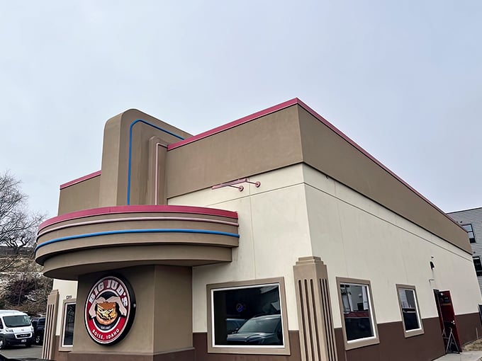The retro-modern exterior of Big Jud's stands like a burger beacon in Boise, promising oversized delights within those tan walls.