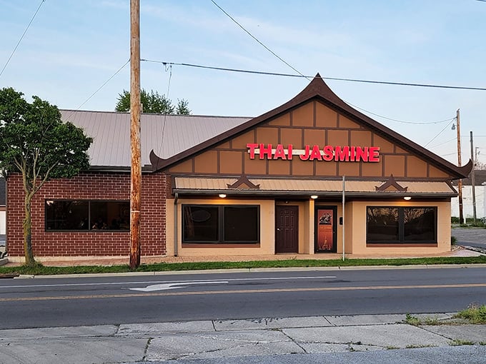 The unassuming exterior of Thai Jasmine in Lima might fool you, but locals know this modest building houses flavor explosions that would make your taste buds throw a parade.