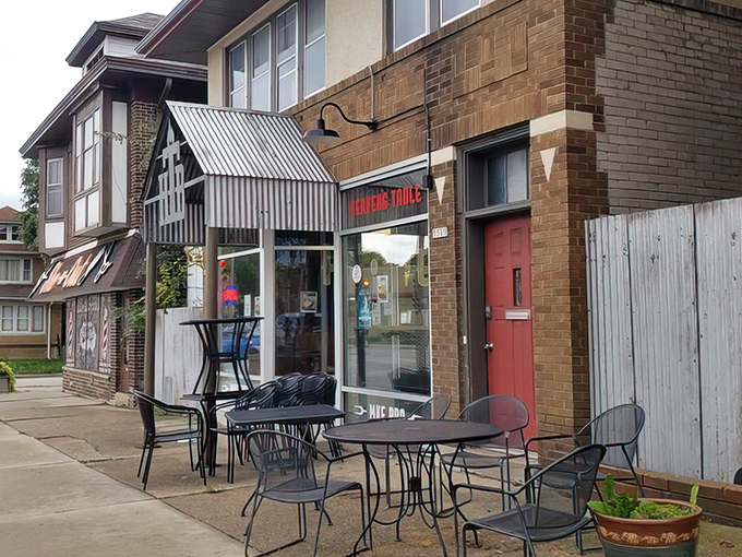 Behind its unassuming brick exterior, Heaven’s Table BBQ hides one of Milwaukee’s true treasures—a smoky secret that smells too good to stay hidden.