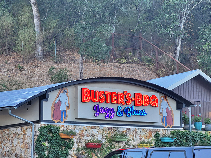 The neon sign at Buster's Southern BBQ glows like a smoky beacon in Calistoga, promising jazz, blues, and meat that'll make your taste buds dance.