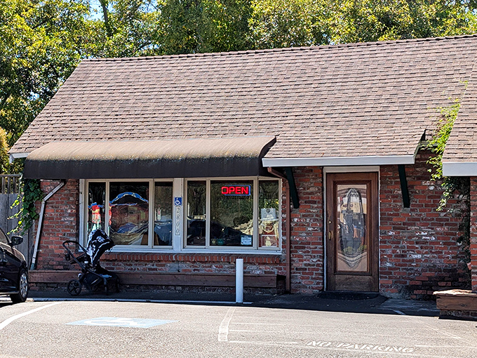 The unassuming brick exterior of Hank's Creekside belies the culinary treasures within. Like finding a $100 bill in last year's winter coat.