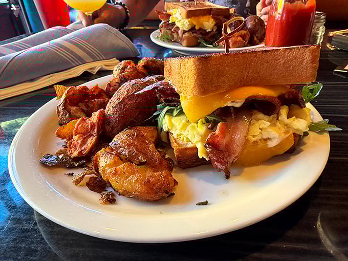 When breakfast and lunch can't decide who's in charge, you get this magnificent creation: a sandwich that bridges the AM/PM divide perfectly.