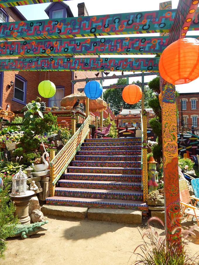 These stairs aren't just for climbing&mdash;they're a journey through the color spectrum that rewards each step with new visual delights.