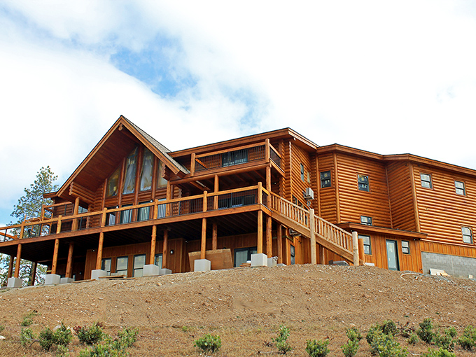 Courtwood Inn's impressive timber construction offers luxury with a view – proving "roughing it" has flexible definitions in wine country.