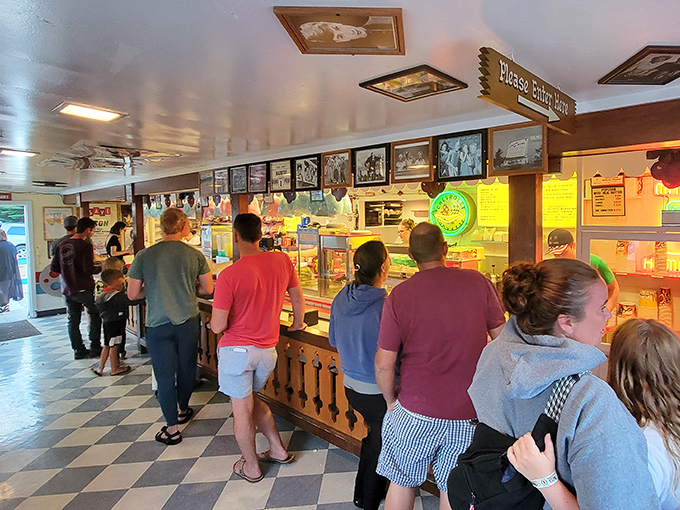 Hungry moviegoers line up for treats that taste better because you're eating them outdoors.