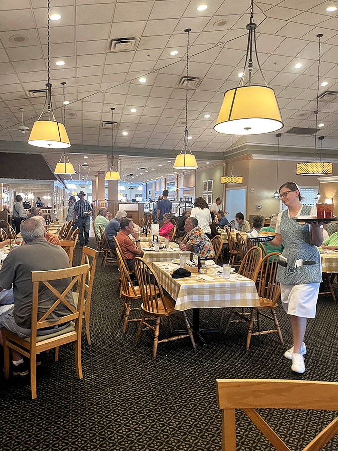 Where Florida retirees and Amish food traditions meet &ndash; a dining room humming with the universal language of good eating.