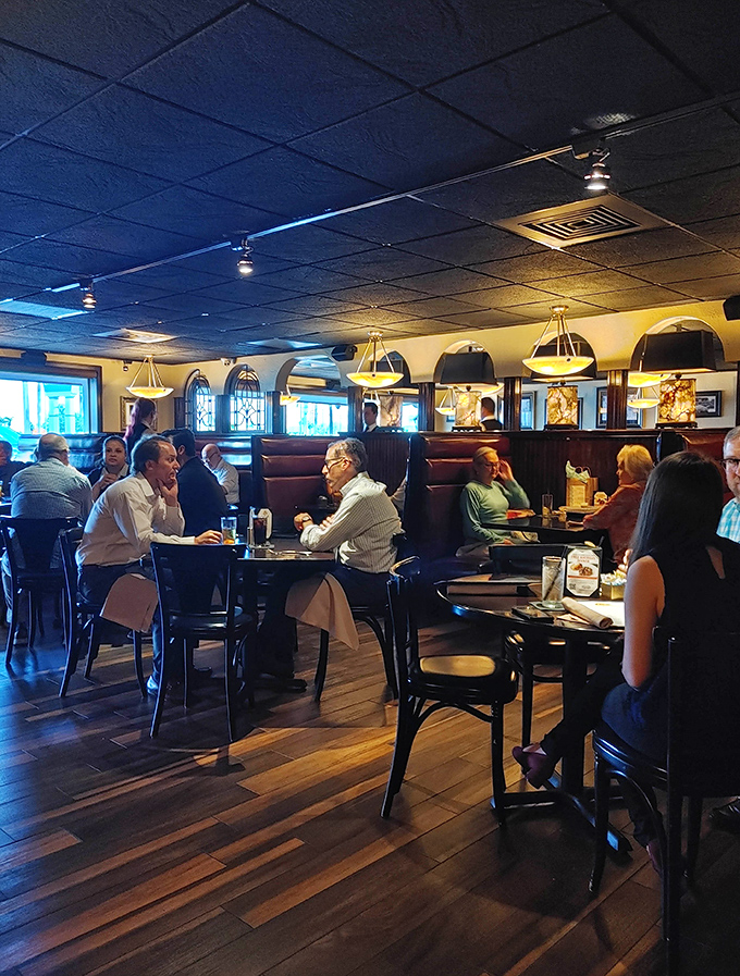 Wood, leather, and the promise of exceptional beef&mdash;this dining area has hosted celebrations and power lunches since your parents' first date. 