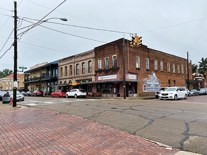 Downtown Jefferson's brick streets and historic buildings create the perfect backdrop for pretending you're in a period film &ndash; just with better plumbing.