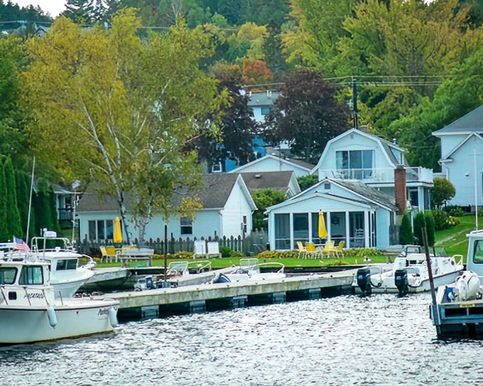 Waterfront cottages with sunny yellow umbrellas prove that in Fish Creek, even the simplest accommodations come with million-dollar views.