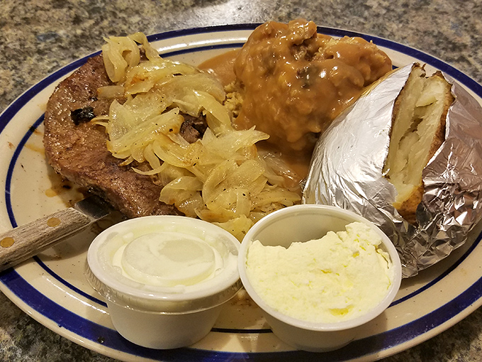 Liver and onions with gravy – a disappearing classic that Blue Sky preserves for those who appreciate food with character.