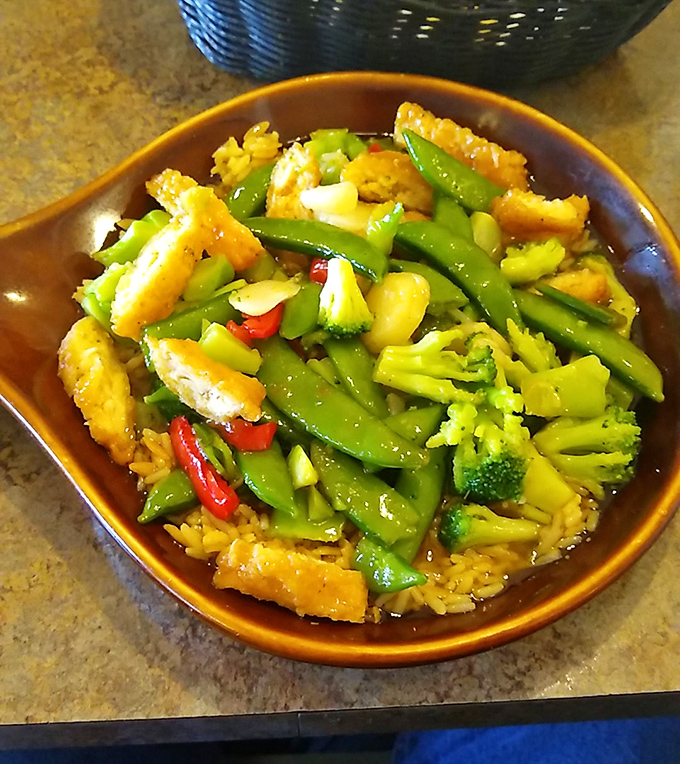 A colorful vegetable stir-fry that proves healthy eating doesn't have to be punishment&mdash;this vibrant bowl practically high-fives your immune system.
