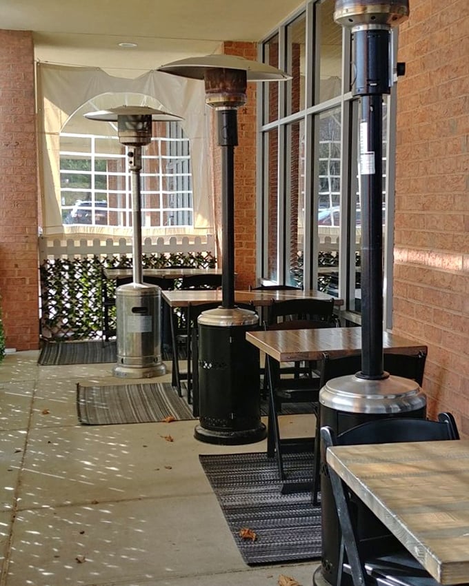 The outdoor seating area, complete with heat lamps, offers al fresco dining without sacrificing comfort. Maryland weather doesn't stand a chance.