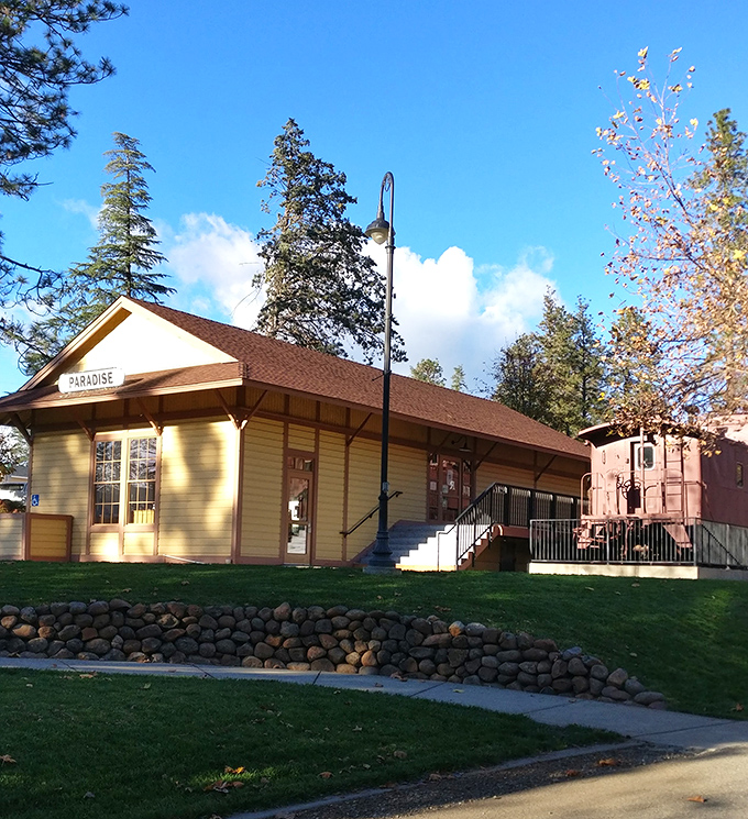 All aboard for history at the Paradise Depot Museum! This lovingly preserved train station tells the story of how railways shaped Northern California communities.