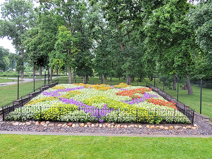 Nature's patchwork quilt blooms in vibrant technicolor&mdash;no sewing required, just plenty of patient gardening.