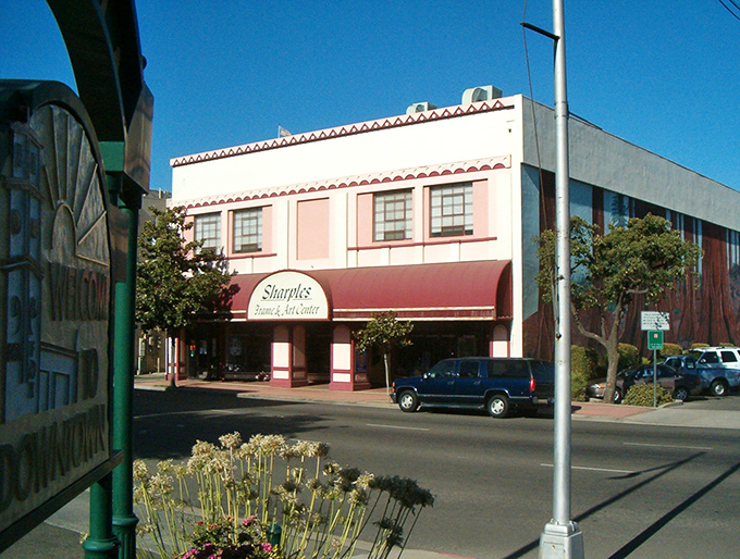 Sharples Frame & Art Center adds cultural texture to downtown, where shopping local isn't just trendy&mdash;it's tradition.