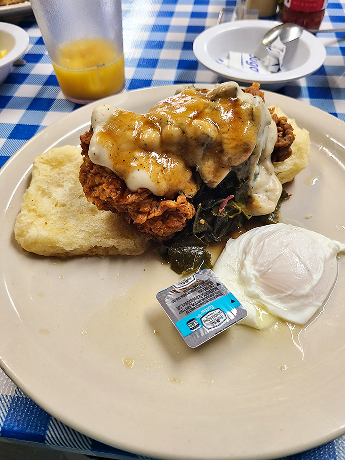 The Red Dog stacks fried chicken, collards, and egg into one magnificent tower of morning glory worth photographing extensively.