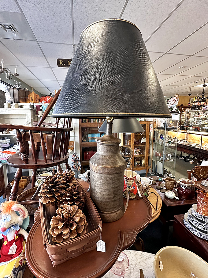 That lamp has witnessed decades of late-night reading. Its warm glow practically whispers stories from living rooms of yesteryear.