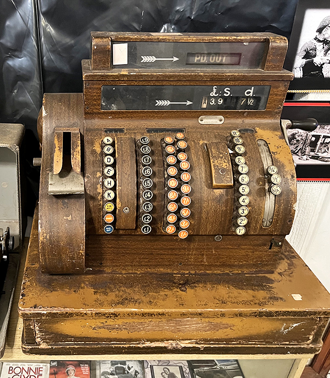 This antique cash register might have tallied up the cost of Bonnie and Clyde's last meal before they met their fate down the road.
