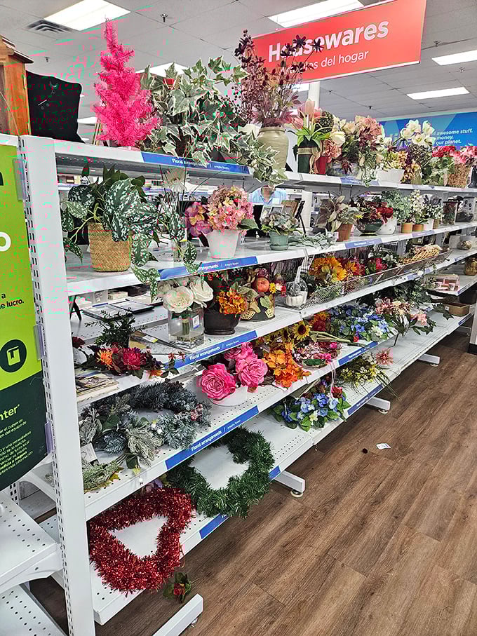 Artificial plants that never die&mdash;the perfect greenery for those of us who've accidentally turned succulents into plant jerky.