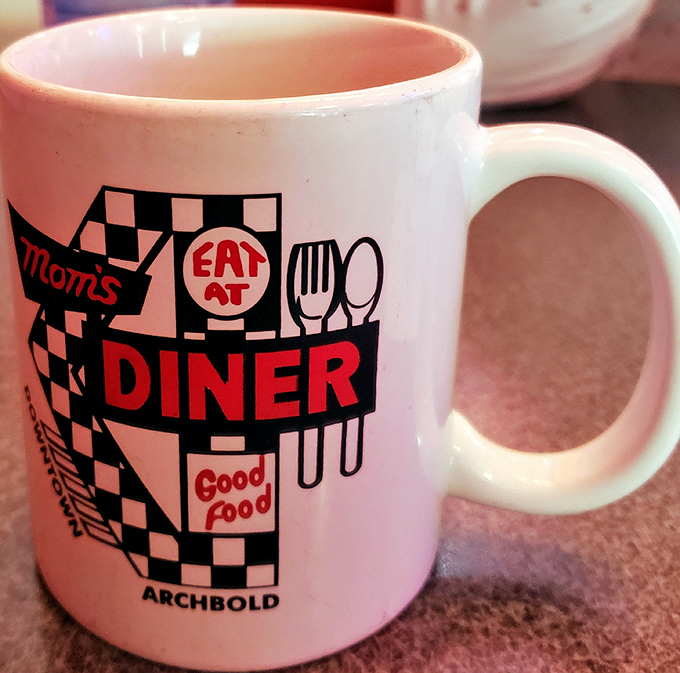 The diner mug says it all &ndash; "Eat at Mom's" isn't just an invitation, it's practically a command from the comfort food gods of Archbold.
