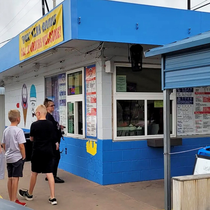 The pilgrimage to deliciousness begins here. Locals know that a short wait at Dairy King is just part of the sweet anticipation.