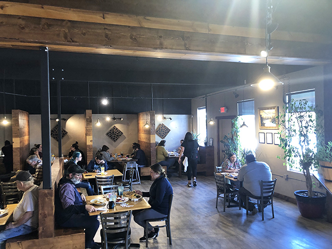 Where locals and visitors find common ground over plates of huevos rancheros and endless coffee refills.