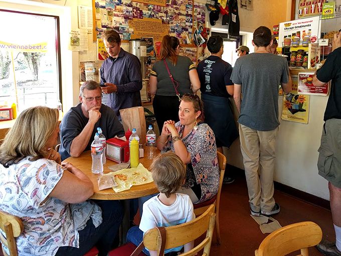 The true measure of a great eatery: families and students sharing space, united by the universal truth that good food brings people together.