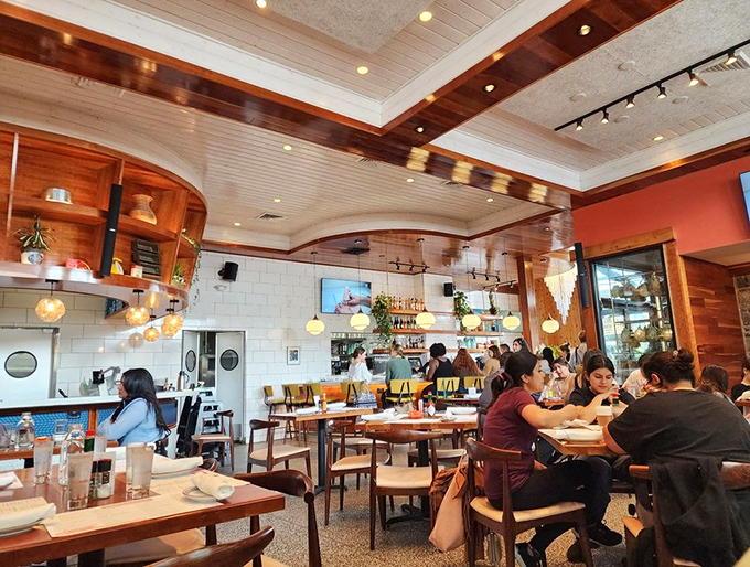 Where breakfast dreams come true&mdash;the bustling dining room proves that Nashvillians know the difference between an ordinary morning meal and an extraordinary one.