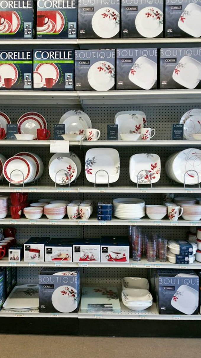 Corelle's display is a testament to the fact that even your dinner plates can have style without breaking the bank&mdash;or themselves, for that matter.