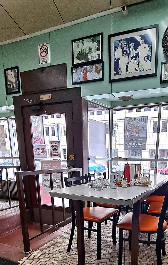 Behind the scenes, the kitchen hums like a well-rehearsed orchestra of sizzling, steaming perfection.