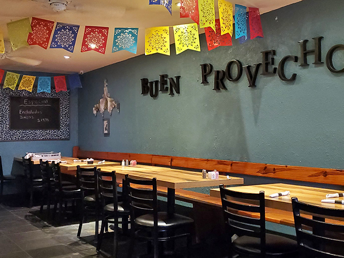 "Buen Provecho" on the wall isn't just decoration&mdash;it's a promise that good eating and good times await.