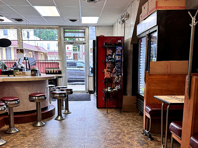 Another angle reveals more of this delightfully unpretentious palace of sandwich excellence.